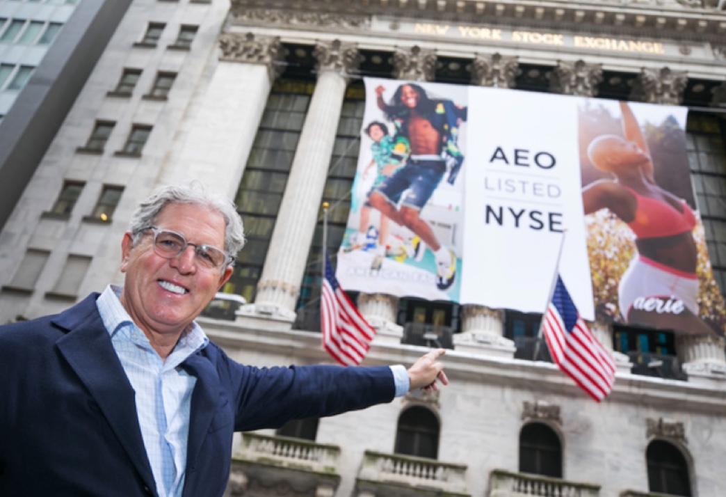 Jay Schottenstein - AEO-Inc